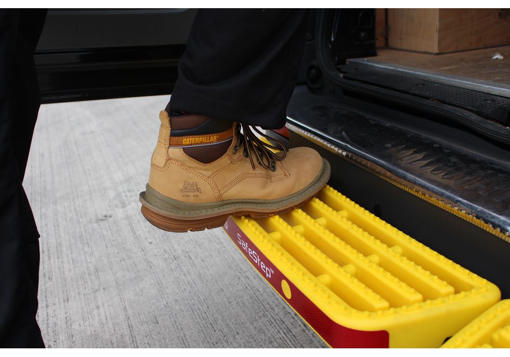 Mercedes Sprinter 2018 Onwards (MWB Twin Rear Wheel) Triple Access Step ...